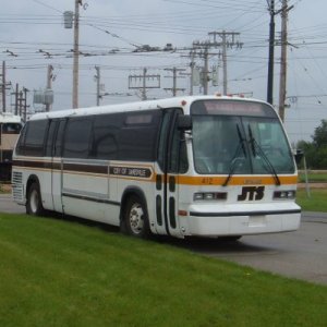 Janesville Transit System 412 - Illinois Railway Museum