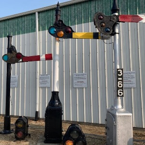 Display Signal - ex-IC Semaphore - Illinois Railway Museum