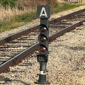 Main Line - Signal 334 - Illinois Railway Museum