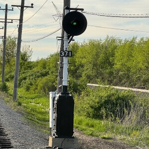 Main Line - Signal 371 - Illinois Railway Museum